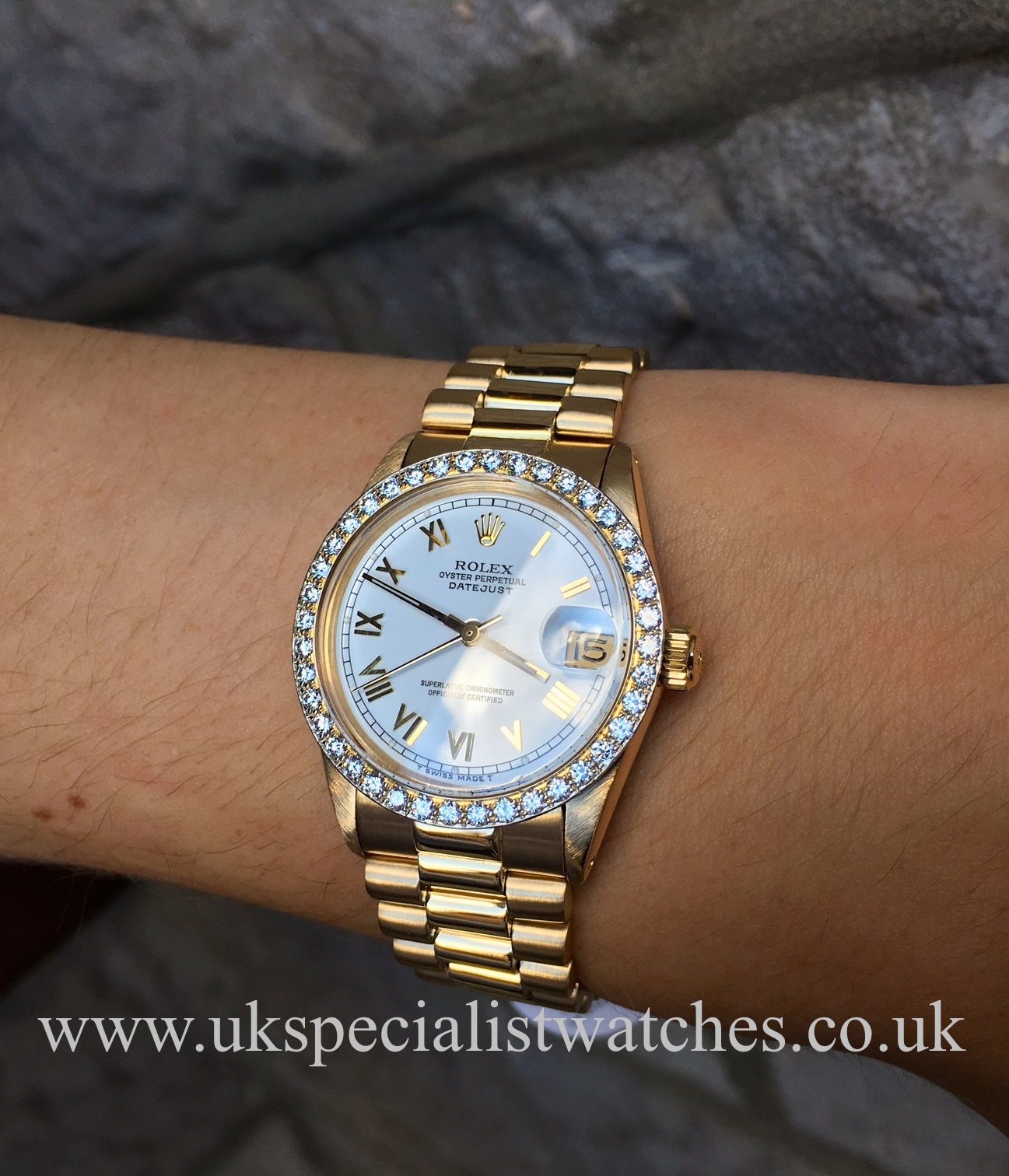 Rolex Datejust 18ct Gold - 31mm - Factory Diamond Bezel - 6828/8 - UK ...